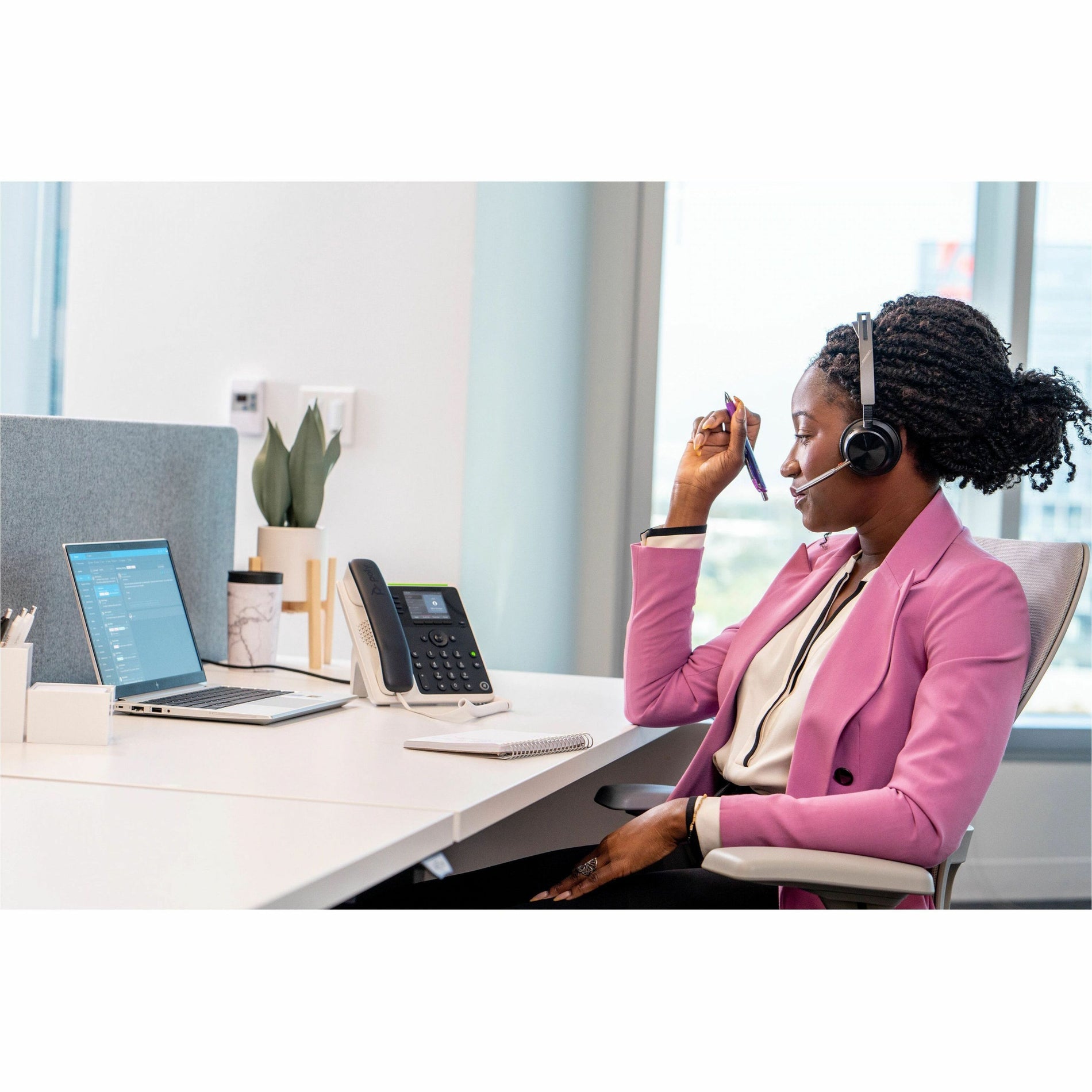 Poly Edge E220 IP Phone and PoE-Enabled with Power Supply, Corded, Blu – Network Hardwares