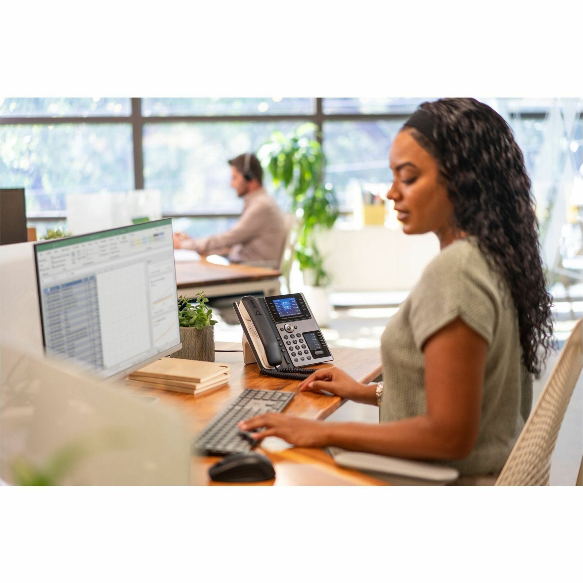 Poly Edge E450 VoIP IP Phone, PoE-Enabled Desktop Phone with Dual RJ-4 ...