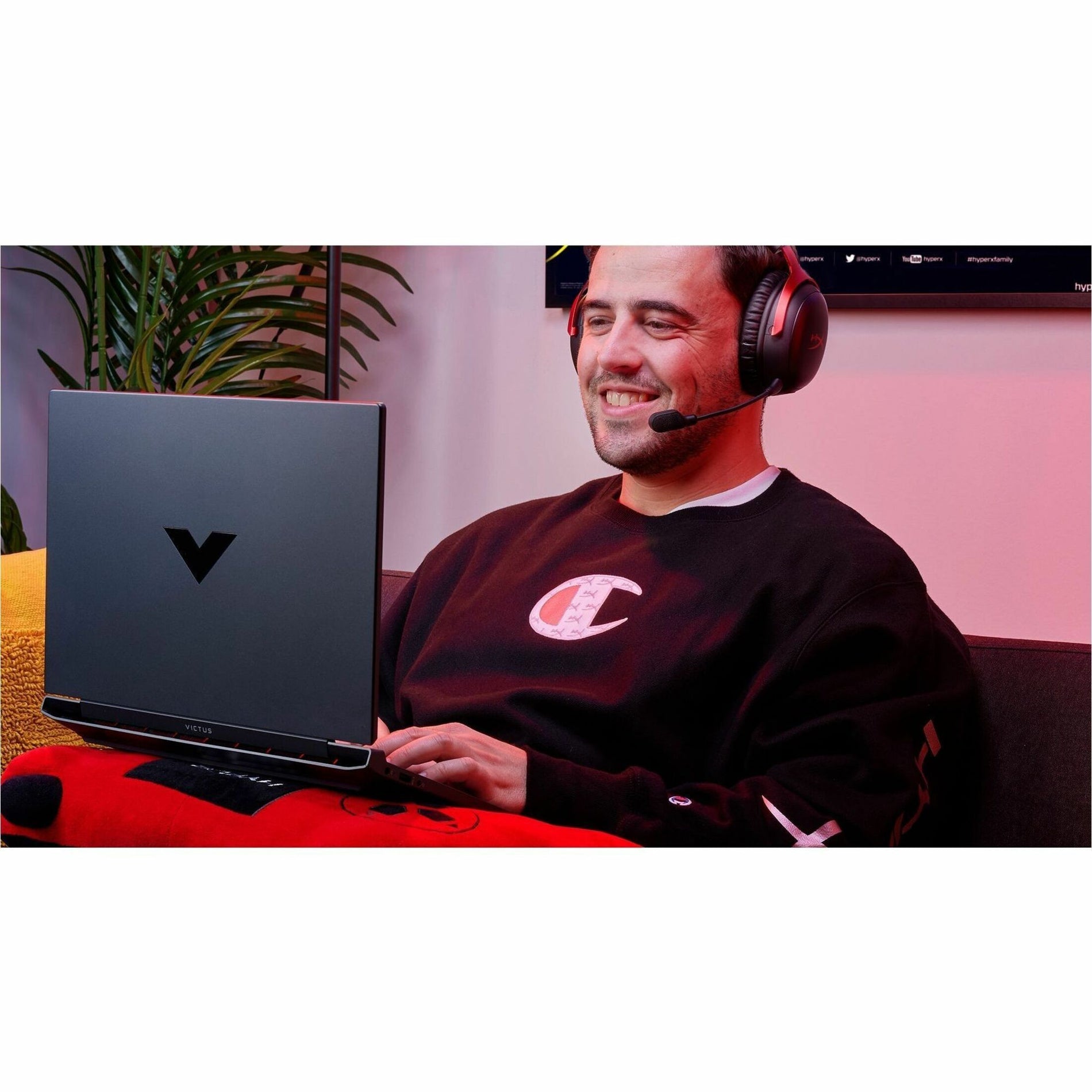 HyperX 77Z45AA Cloud III Wireless Gaming Headset, 7.1 Surround Sound ...